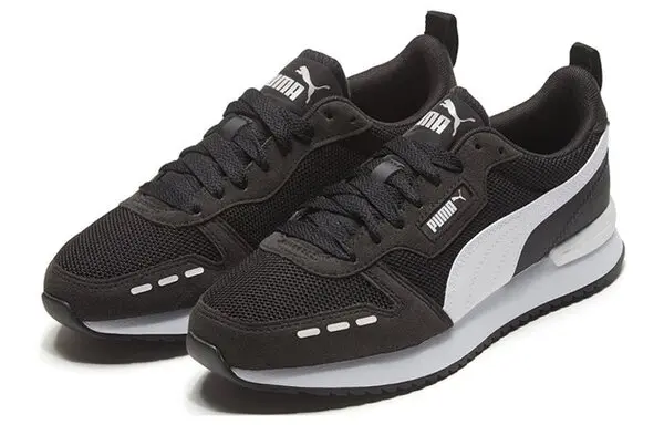 PUMA R78 Sneakers - Black