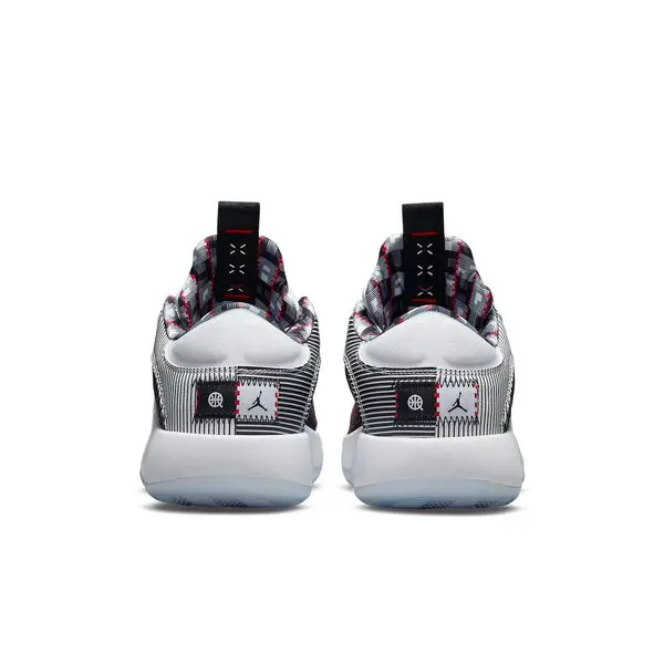 JORDAN Air 35 Low Quai 54 Sneakers - Black/white/red