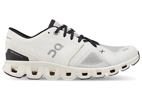 On Cloud X 3 Sneakers