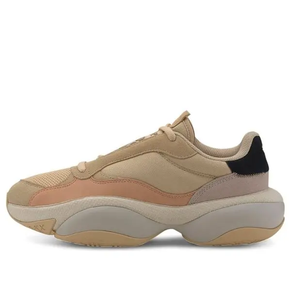 PUMA Alteration Premium Leather Low Top Sneakers