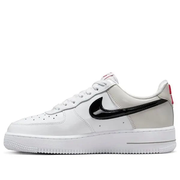 Nike Force 1 '07 Essential Sneakers - White/black