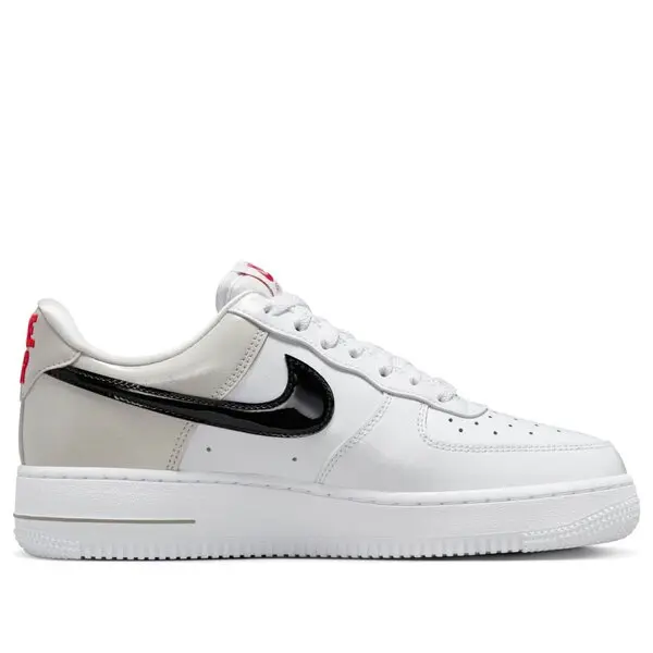Nike Force 1 '07 Essential Sneakers