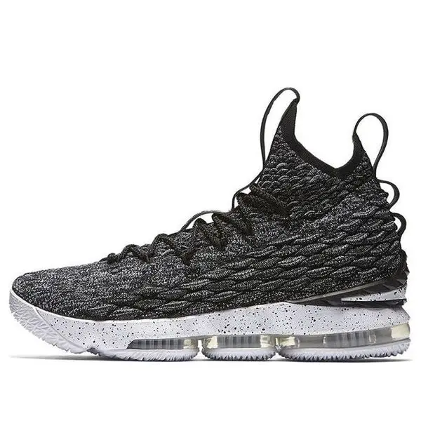 Nike Lebron 15 Ep "ashes" Basketball Sneakers - Black/white