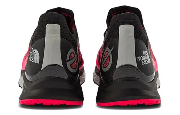 The North Face Vectiv Eminus Running Sneakers - Black/pink/grey