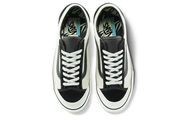 VANS Style 36 Low Top Sneakers - Black/white