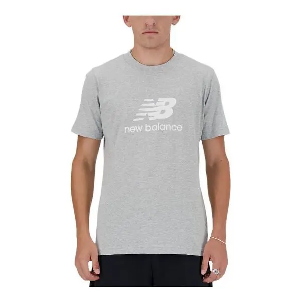 NEW BALANCE Sport Essentials Logo T-shirt Asia Sizing - Athletic Grey