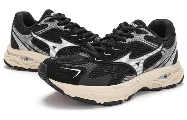Mizuno Racer S" Athletic Sneakers