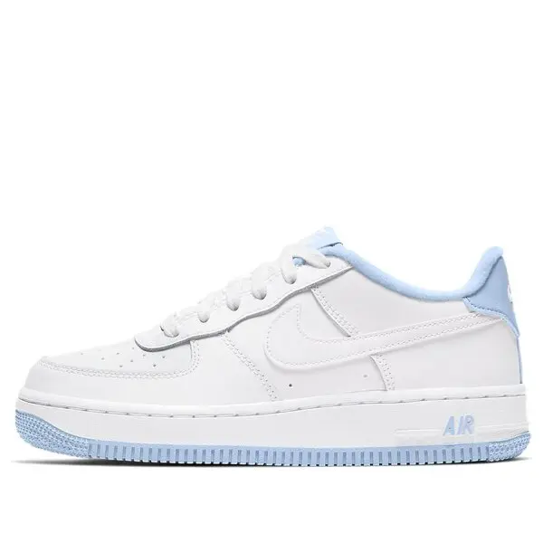Nike Force 1 Low Top Sneakers