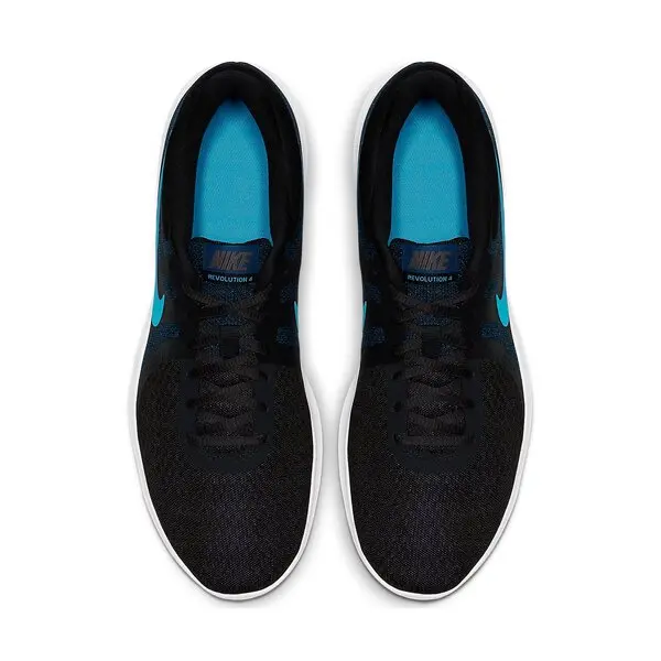 Nike Revolution 4 Low Top Sneakers