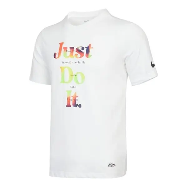 Nike Short Sleeve Graphic Tee - White