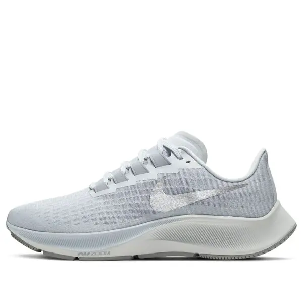 Nike Zoom Pegasus 37 Athletic Sneakers - Black/red