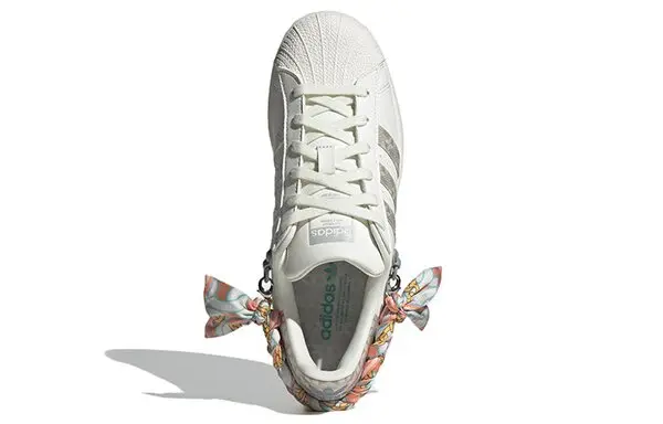 Adidas Originals Superstar Sneakers - White/grey