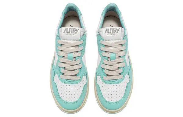 AUTRY Medalist Low Top Sneakers - White/teal