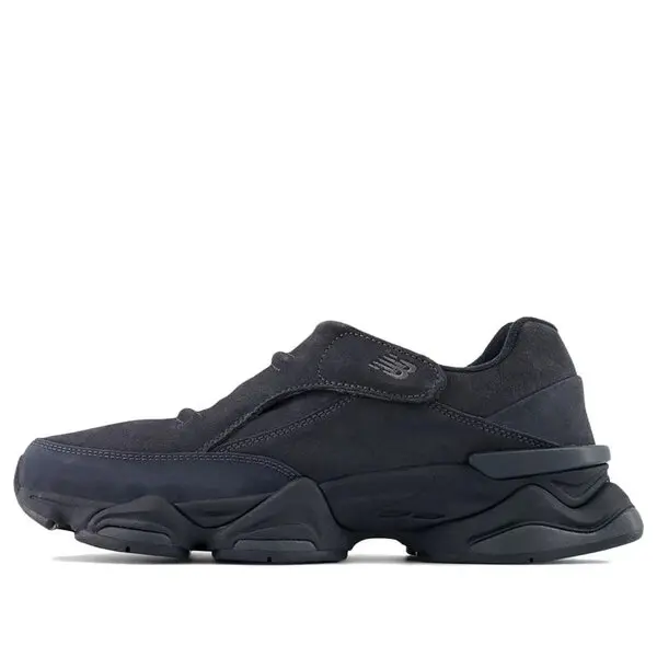 NEW BALANCE 8040 Sneakers - Black/navy