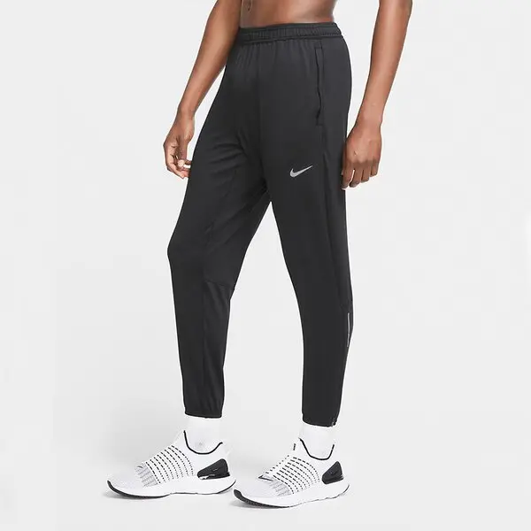Nike As Essential Knit Pant