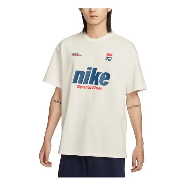 Nike Premium Essentials Graphic T-shirt Asia Sizing - Sail