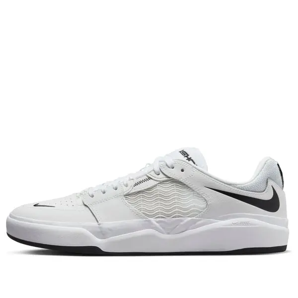 Nike Ishod Low Top Sneakers - White/black