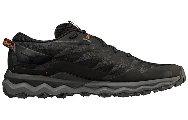Mizuno Wave Daichi Gore-tex Athletic Sneakers