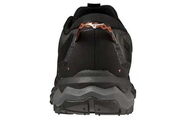 Mizuno Wave Daichi Gore-tex Athletic Sneakers