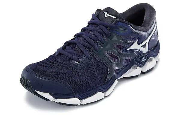 Mizuno Wave Horizon 3