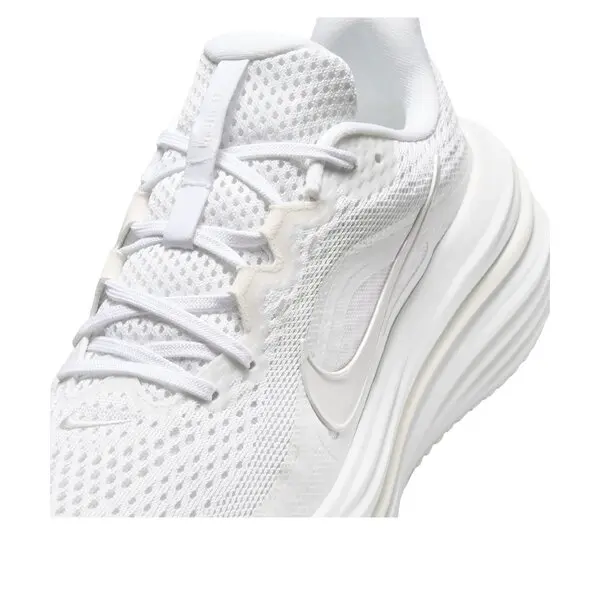 Nike Winflo Athletic Sneakers - White/white