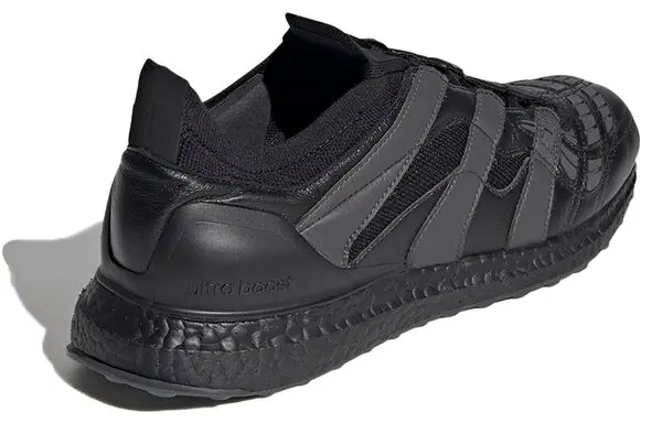 Adidas Predator Accelerator Sneakers