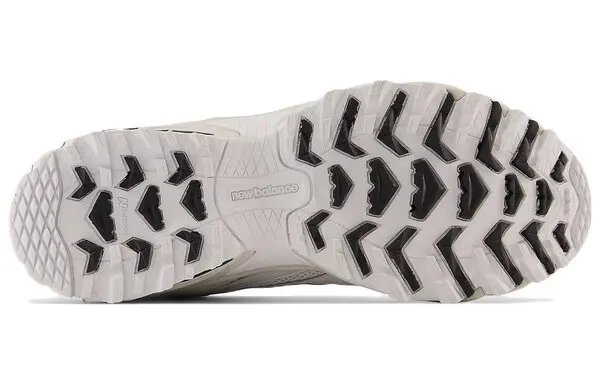 NEW BALANCE 610 Low Top Sneakers - White/black