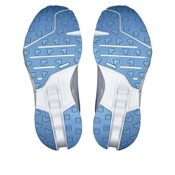 On Cloudsurfer Trail Waterproof - Chambray/glacier