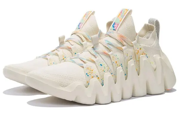 LI-NING Magic Thorn Sneakers