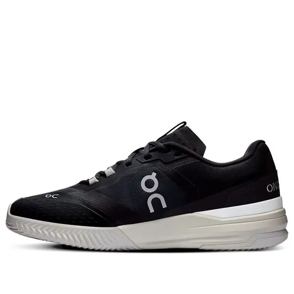 On The Roger Advantage Pro Clay Sneakers - Black/white
