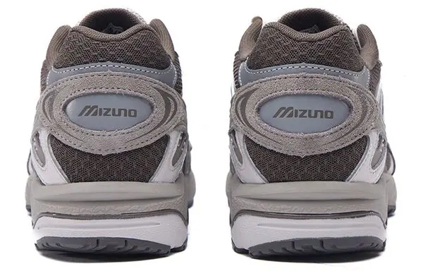 Mizuno Wave Solar V2 Athletic Sneakers