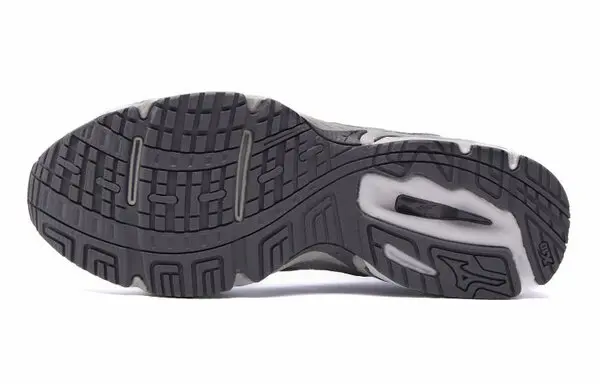 Mizuno Wave Solar V2 Athletic Sneakers