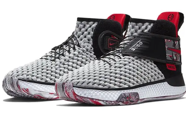 Nike Zoom Unvrs High Top Sneakers