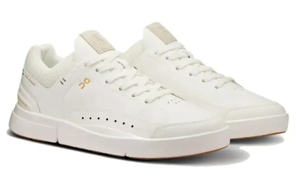 On The Roger Centre Court Gum Sneakers