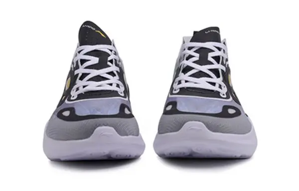 LI-NING Comet Sneakers
