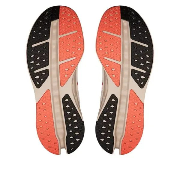 On Cloudsurfer Max Sneakers - Ivory/salmon
