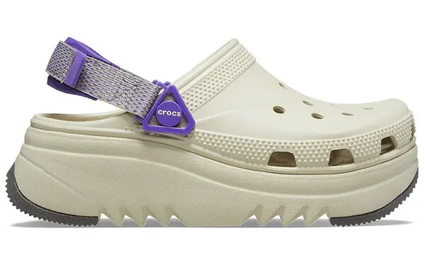 CROCS Classic Hiker Xscape Croslite Clogs