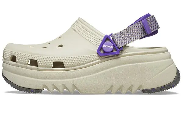 CROCS Classic Hiker Xscape Croslite Clogs