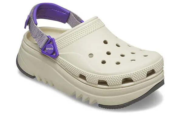 CROCS Classic Hiker Xscape Croslite Clogs