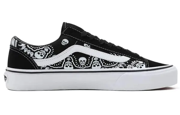 VANS Style 36 Bandana "skull Paisley" Low Top Sneakers - Black