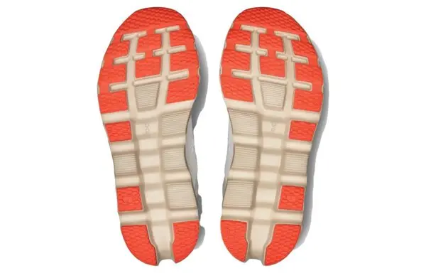 On Cloudstratus 3 - Beige/orange