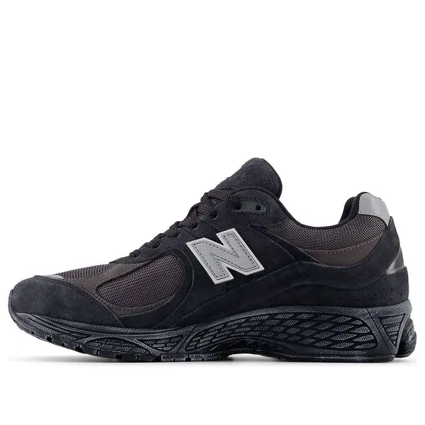 NEW BALANCE 2002r Athletic Sneakers - Black/grey