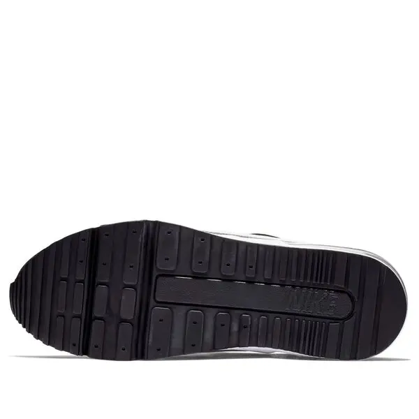 Nike Max Ltd 3 Sneakers - Black/white