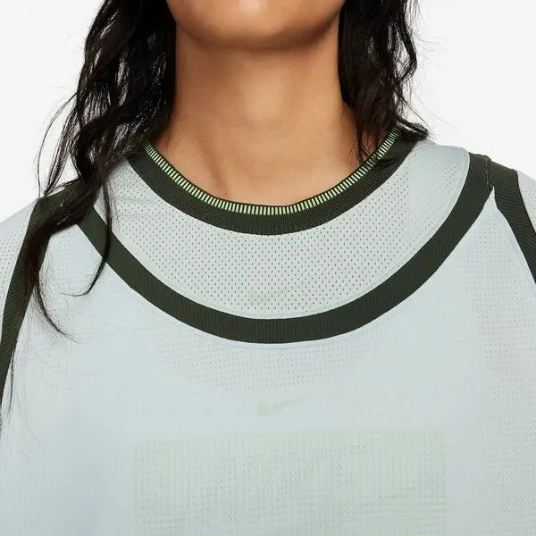 Nike Ispa Long-sleeve Top