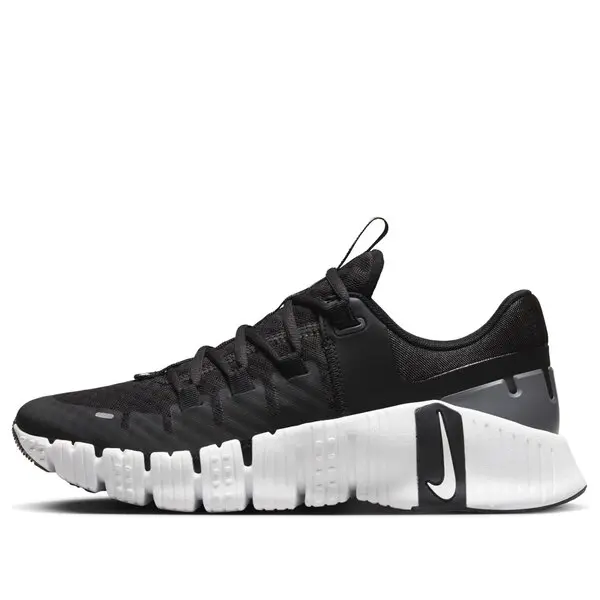 Nike Free Metcon "sail Sanddrift" Sneakers - Black/anthracite/white