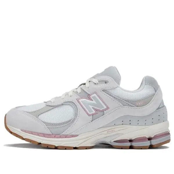 NEW BALANCE X Bandier 2002r "sea Salt Reflection" Sneakers - Grey/white
