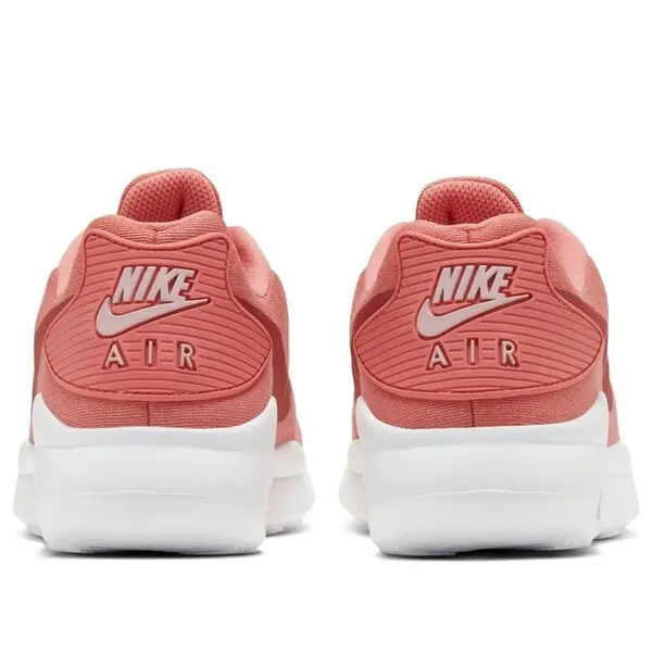 Nike Max Oketo Wntr Athletic Sneakers