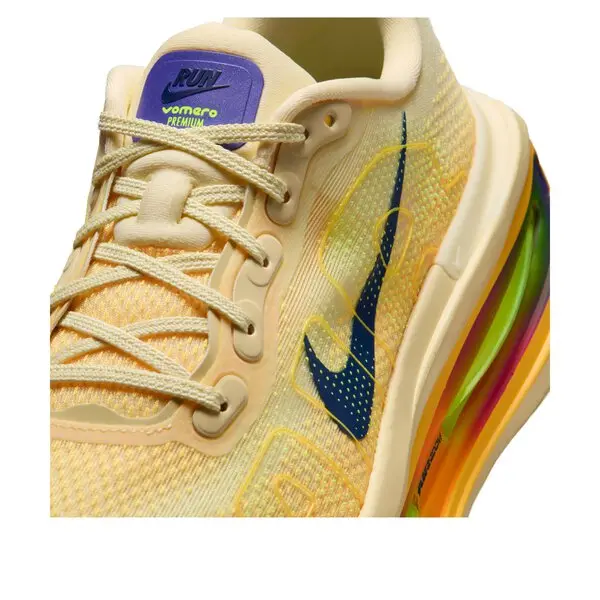 Nike Zoom Vomero Premium Sneakers