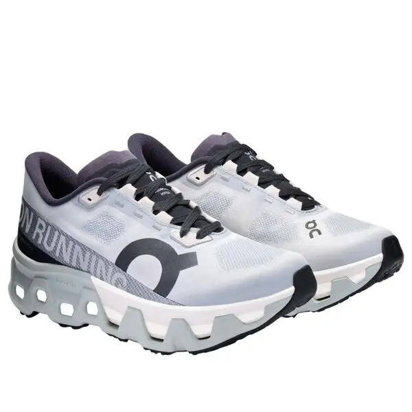 On Cloudmonster Hyper Sneakers - Glacier/ivory