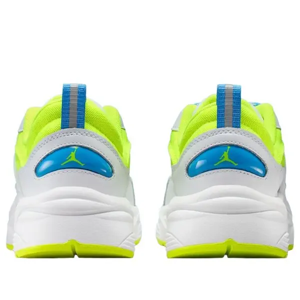JORDAN Trunner O/s 'volt' Sneakers - Volt/white